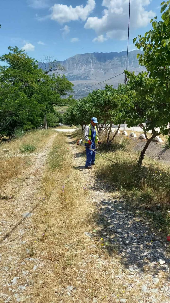 Οι εργασίες από τις Υπηρεσίες του Δήμου Δρόπολης και Πωγωνίου ...